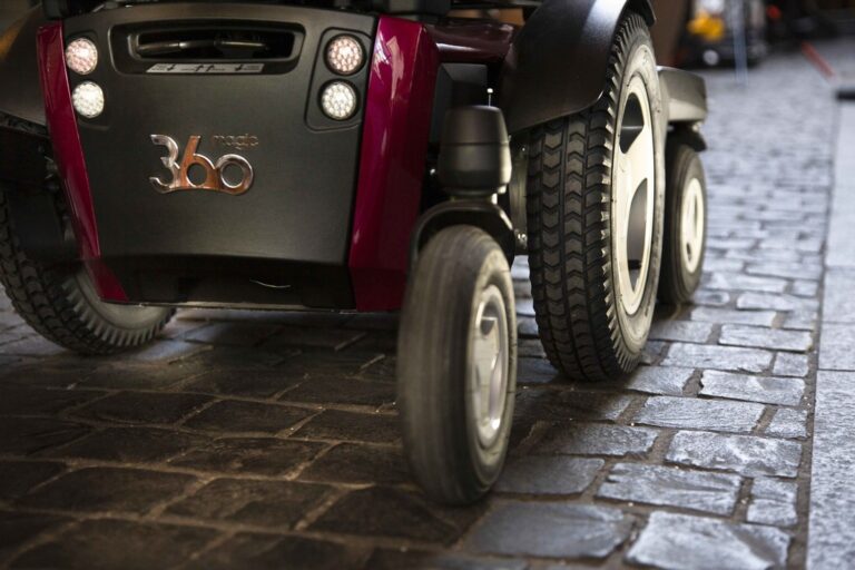 Magic Mobility 360 Power Wheelchair - GTK