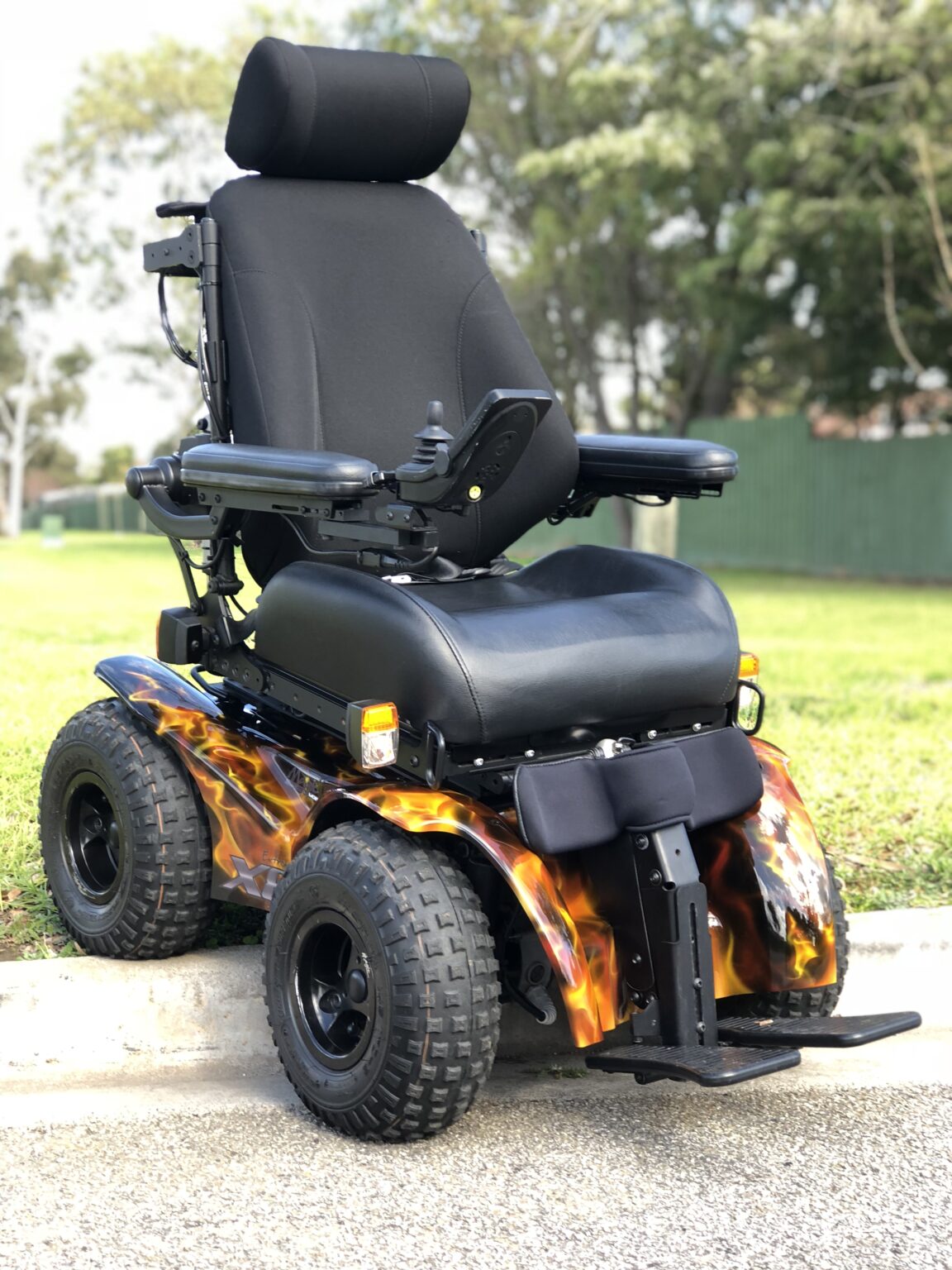 Magic Mobility Extreme X8 Power Wheelchair - GTK